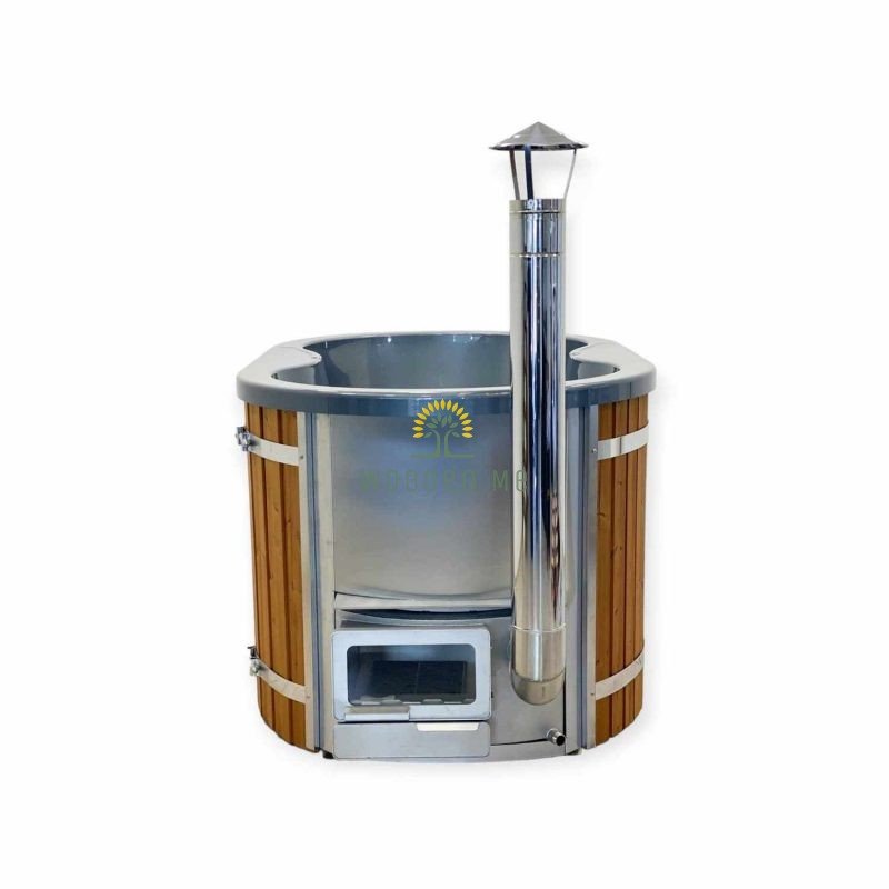 Ofuro hot tub with integrated heater and acrylic insert